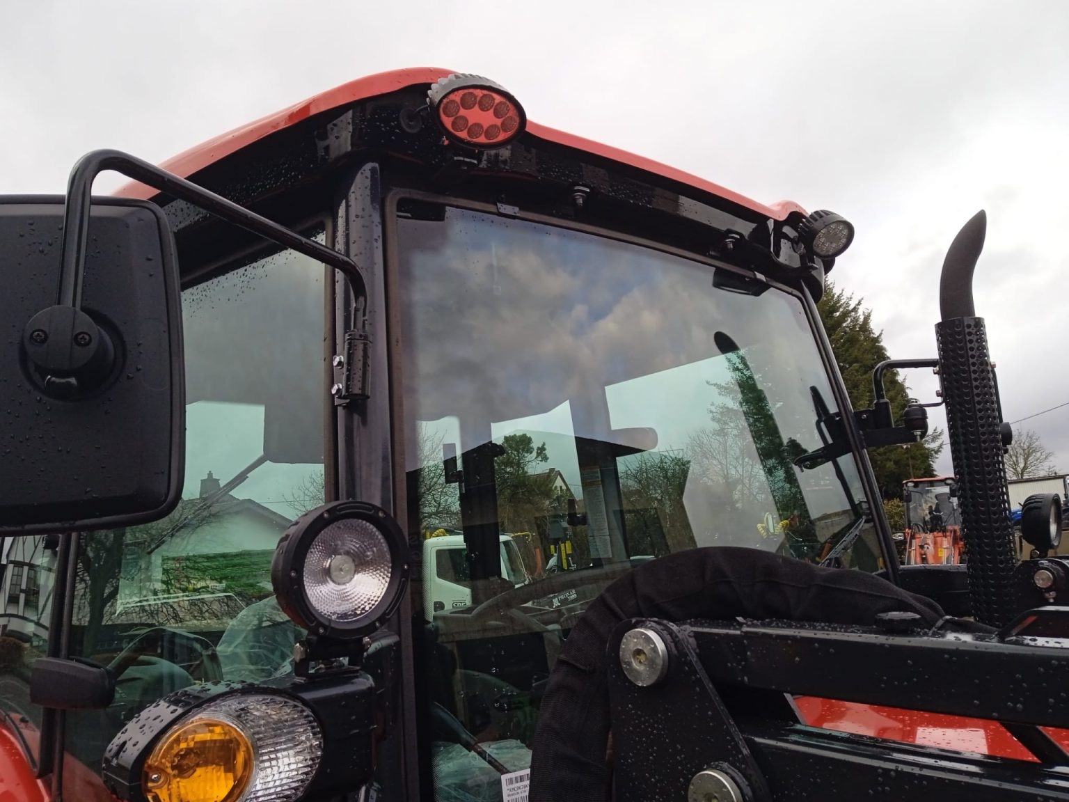 Branson K78 Traktor Frontlader Radialbereifung Schlepper SBF – SB Agrar ...