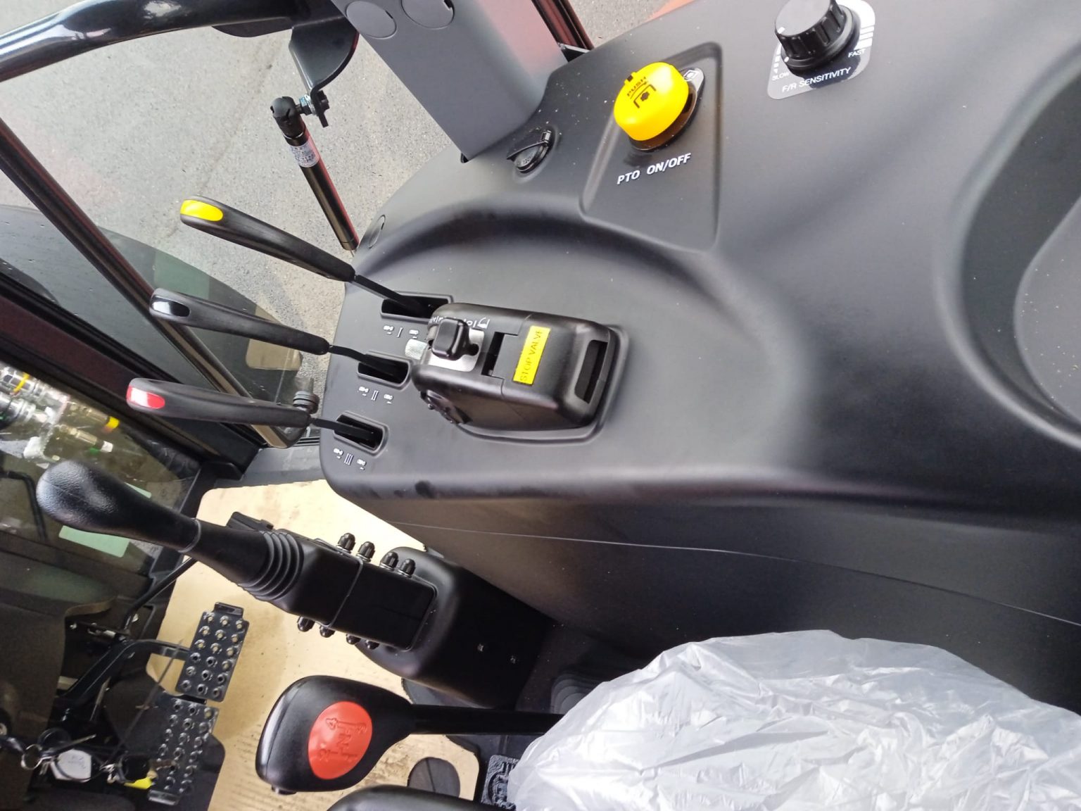 Branson K78 Traktor Frontlader Radialbereifung Schlepper SBF – SB Agrar ...