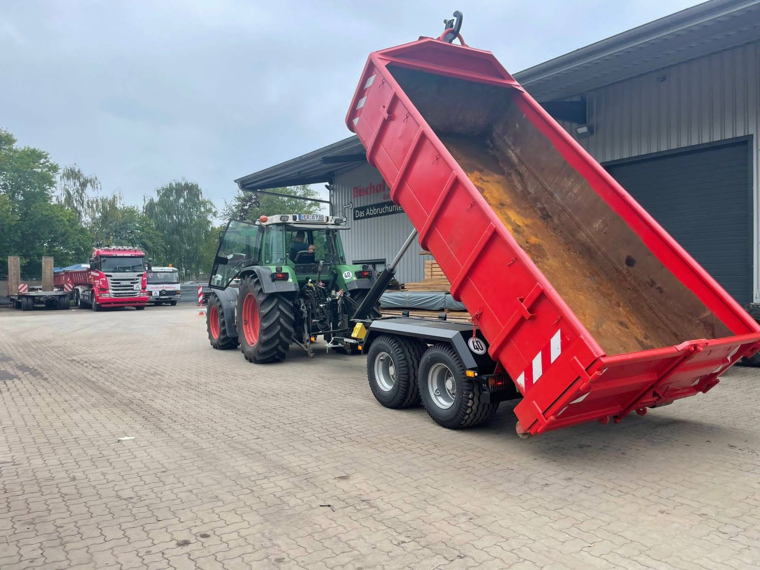 SBF Pronar T185 Hakenliftanhänger – SB Agrar- und Forsttechnik GmbH