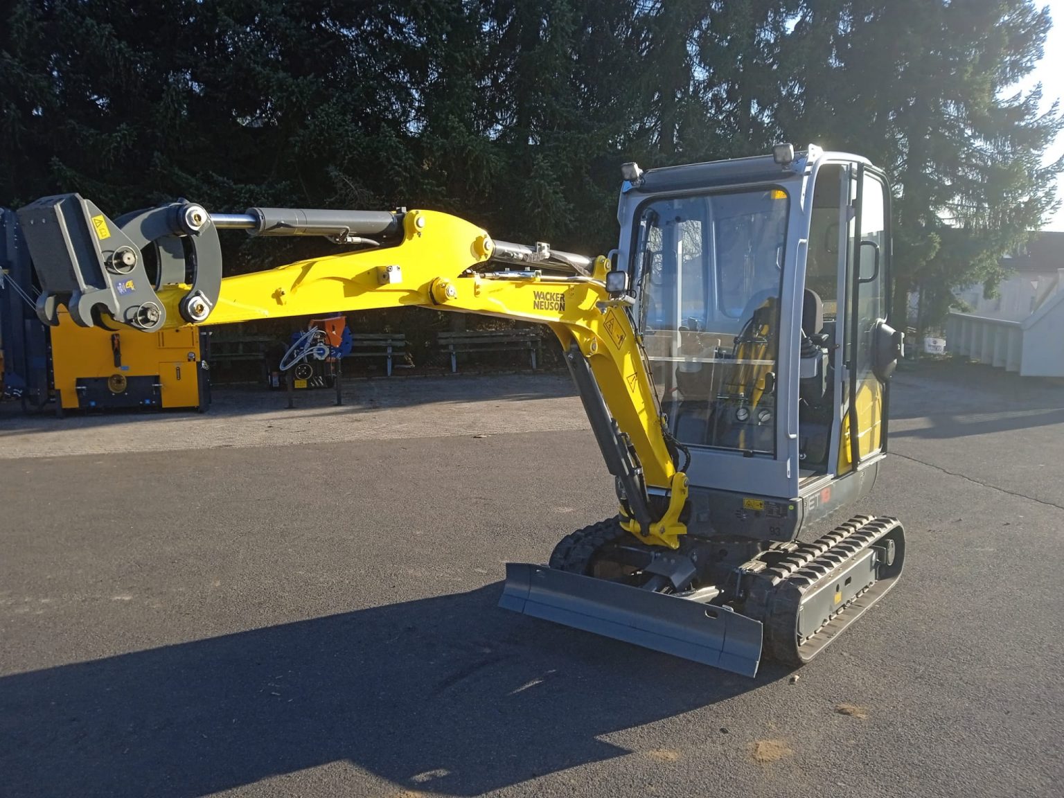 Wacker Neuson ET18 Minibagger Mikrobagger Raupenbagger Kettenbagger SBF ...